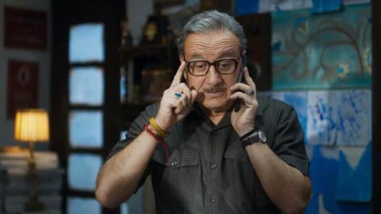 Uunchai Review: Sooraj Barjatya Hits The Right Cord With This Beautiful ...