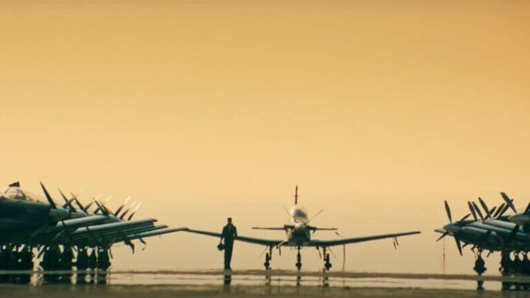 Fighter Teaser: Hrithik Roshan, Deepika Padukone, And Anil Kapoor ...