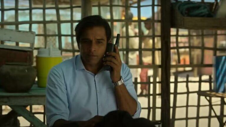 Lootere Review: Vivek Gomber And Rajat Kapoor Shine Bright In This ...