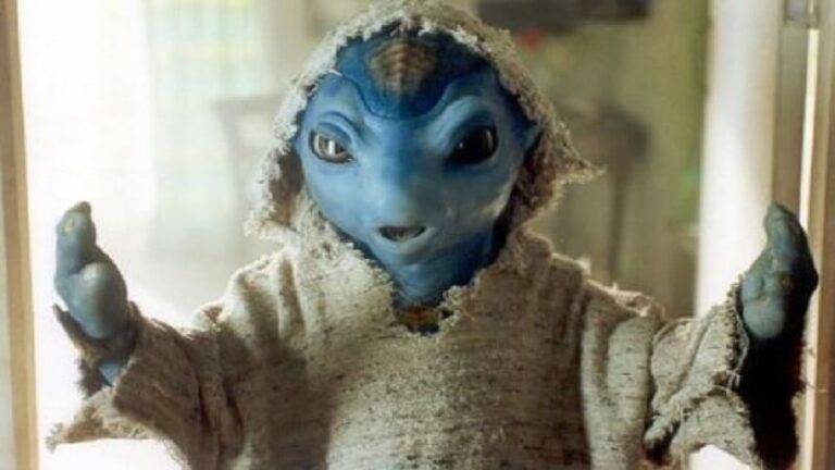 Hrithik Roshan Confirms His Reunion With Alien Jadoo In Krrish 4